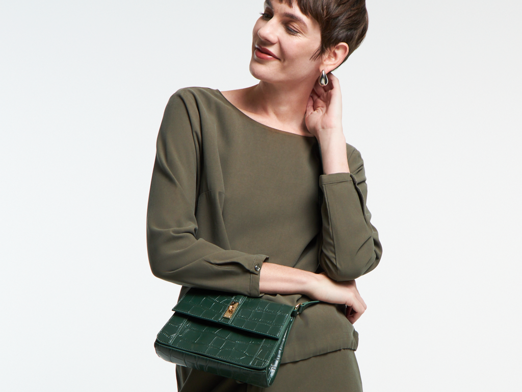 Look verde-oliva: saiba como apostar nessa tendência!